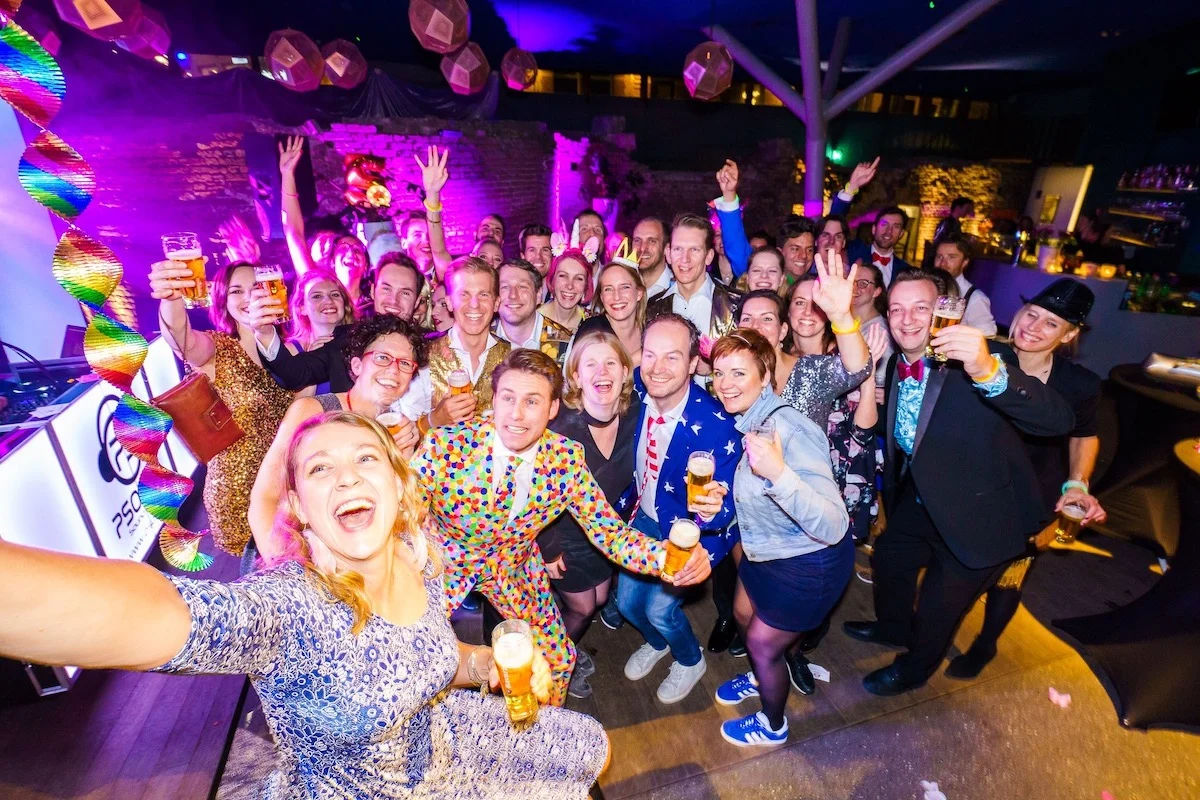 Carnaval DJ show gedurende 5 uur - PSOUND: Sound & Light